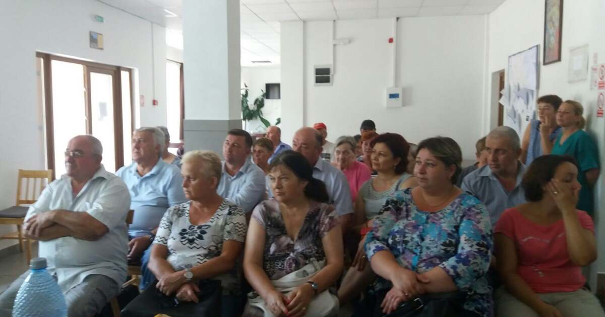 Şezătoarea bunicilor la Nucet - BIHON