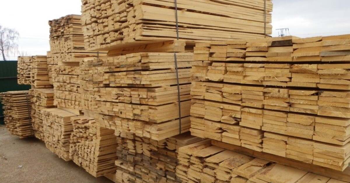 Polițiștii au confiscat valoric aproape 85 metri cubi de cherestea de ...