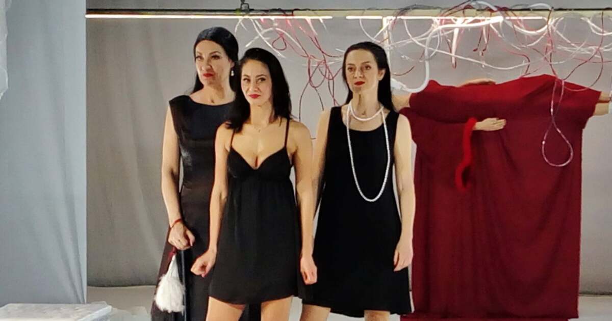 „Trei femei înalte”, radiografia unei vieţi - BIHON