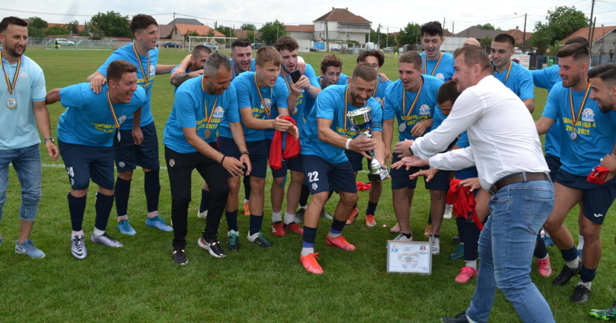 FOTO: Crisul Santandrei - Viitorul Bors 11.06.2022 - BIHON