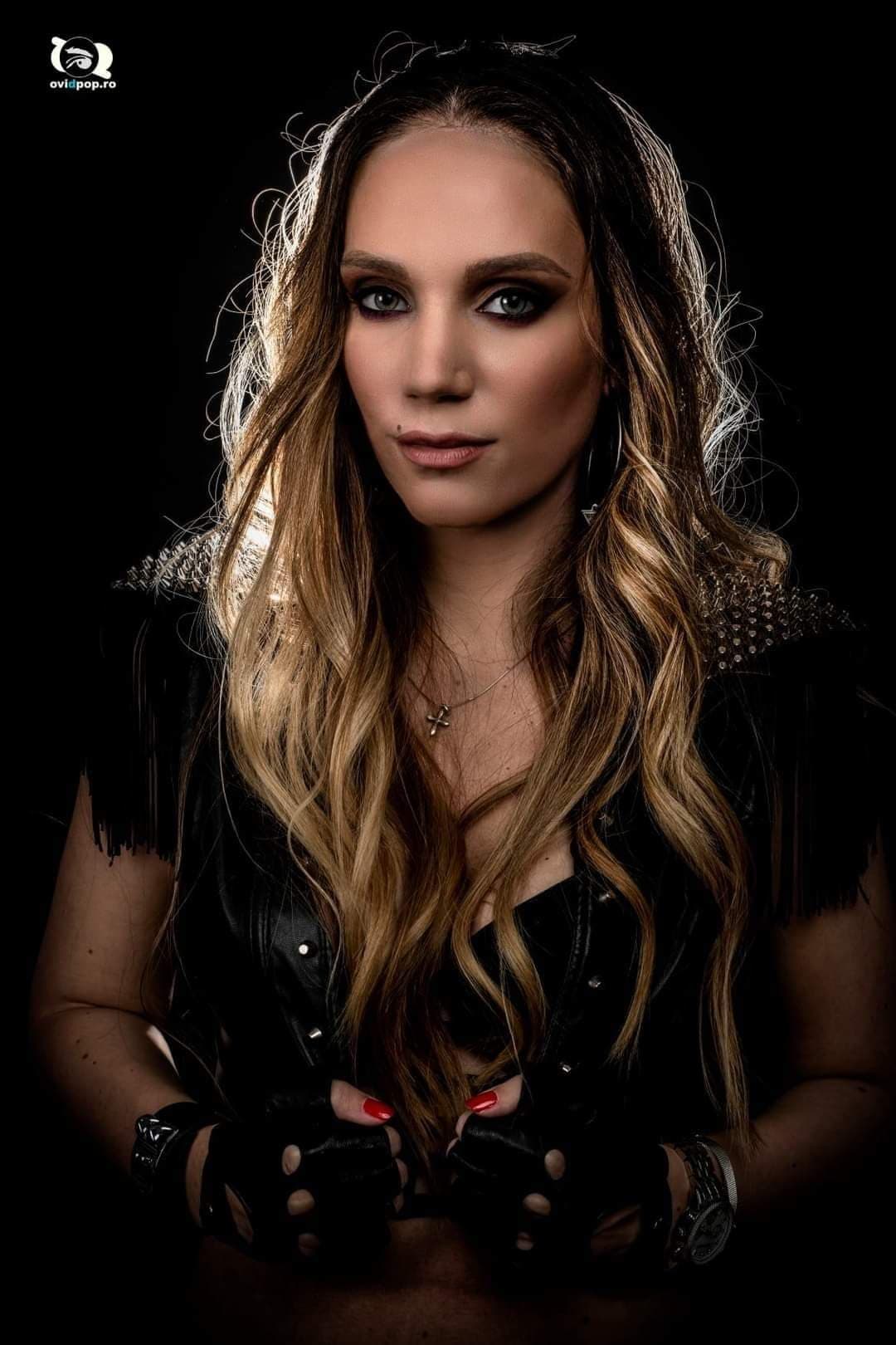 Carla 02.08.2022 - BIHON