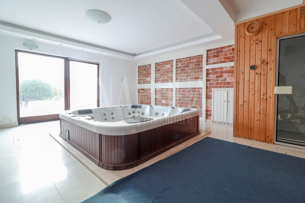 În Oradea se vinde o casă cu aproape 2 milioane de euro. Vezi cum arată - BIHON