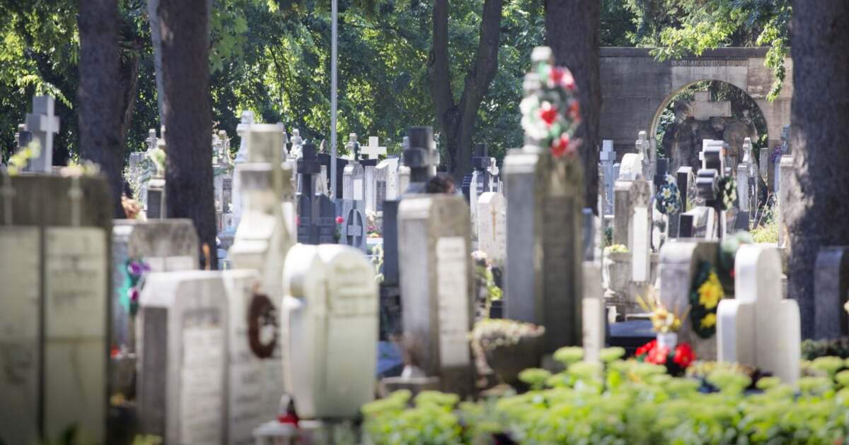 Program prelungit la Cimitirul Municipal de Ziua Morților. Care va fi ...