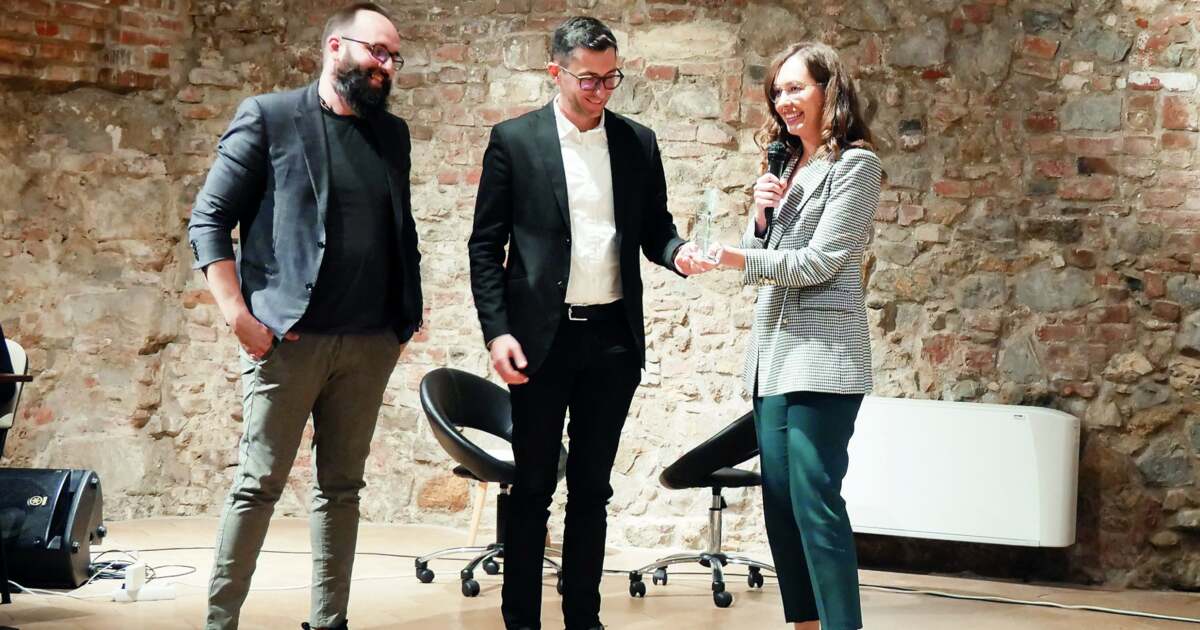 FOTO 10.000 de programatori cu salarii de 5.000 de euro 04.11.2022 - BIHON