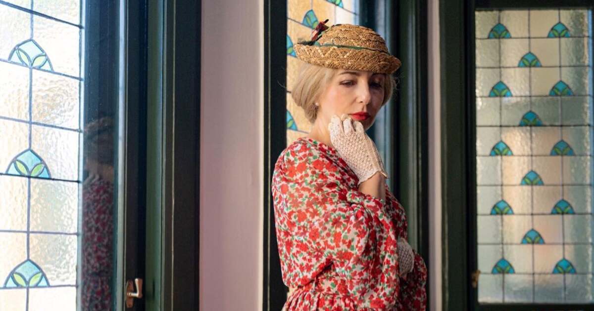 INTERVIU: Iulia Gorneanu, curator şi colecţionar de artă / Prima ...