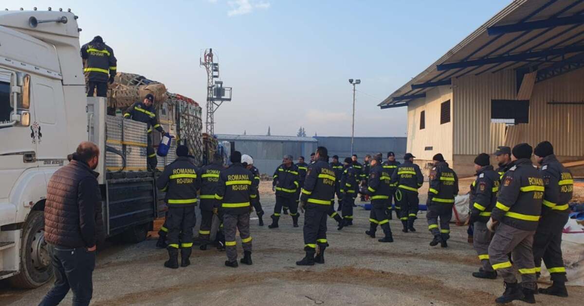 Salvatorii români au ajuns în regiunea Hatay din Turcia, grav afectată ...