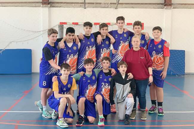 Baschetbaliștii de la „Emanuil Gojdu” au câștigat faza municipală a ...
