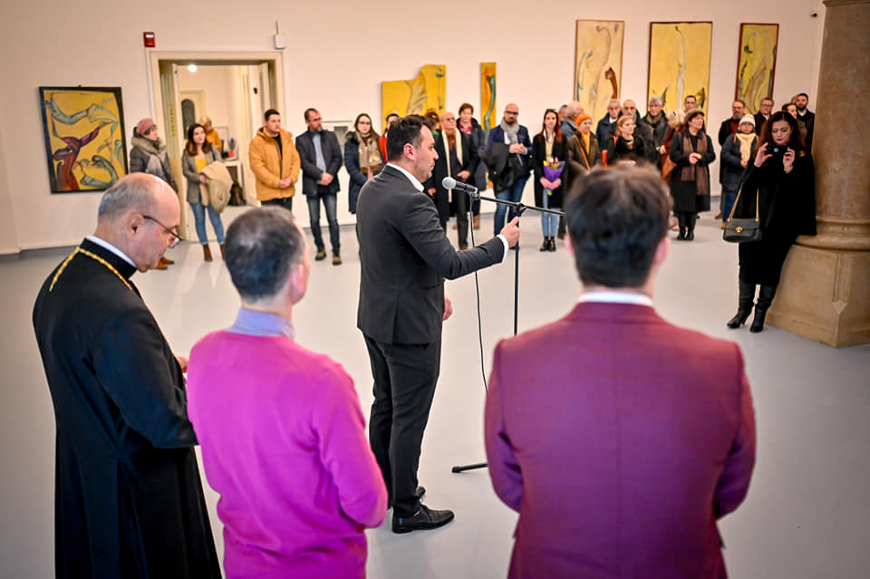 FOTO: PS Episcop Virgil Bercea a primit o diplomă de excelenţă, 02.03. ...