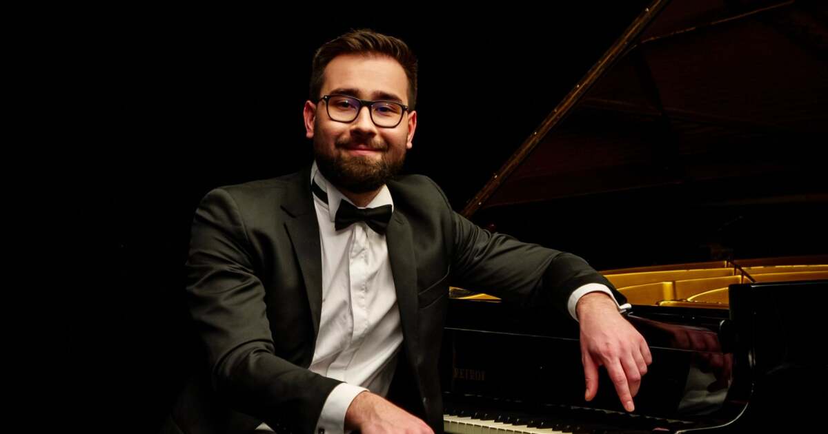 Pianistul Mihai Diaconescu va interpreta la Oradea un concert de Mozart ...