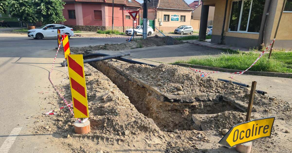 Faceți provizii! Mai multe străzi din Oradea rămân fără apă potabilă ...