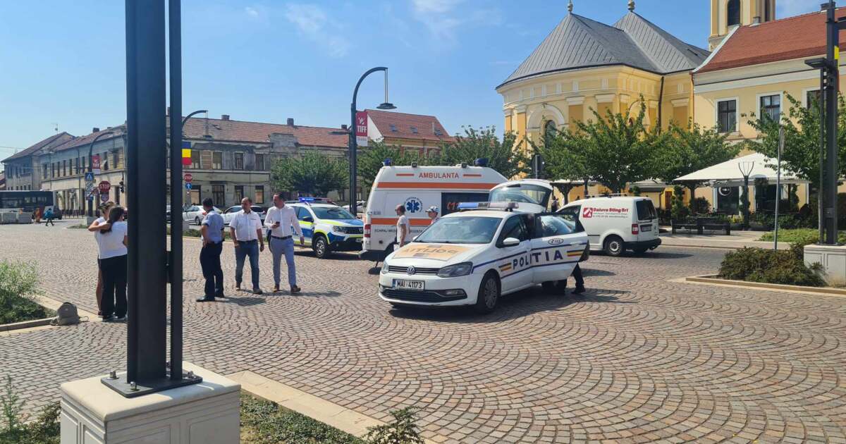UPDATE Accident în Piața Unirii din Oradea. O minoră de 14 ani a ajuns ...