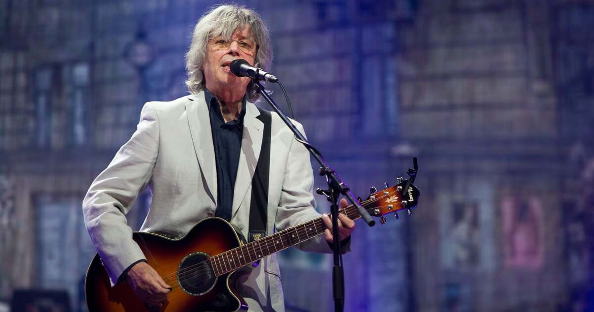 Legendarul artist maghiar Bródy János va concerta la Oradea pe scena ...