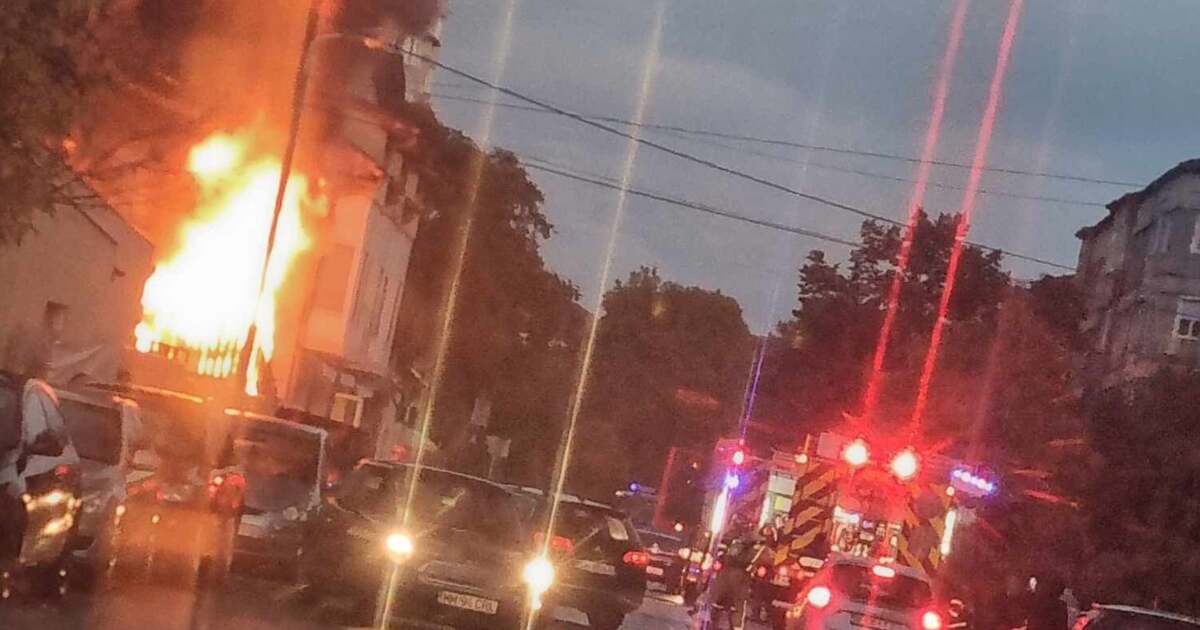 Incendiu pe strada Aluminei din Oradea, lângă brutăria Dorbob - BIHON
