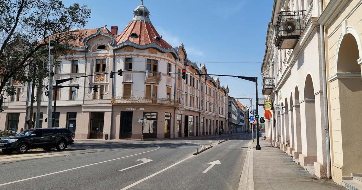 Atenție șoferi! Primăria Oradea a montat semafoare la intersecția de la ...
