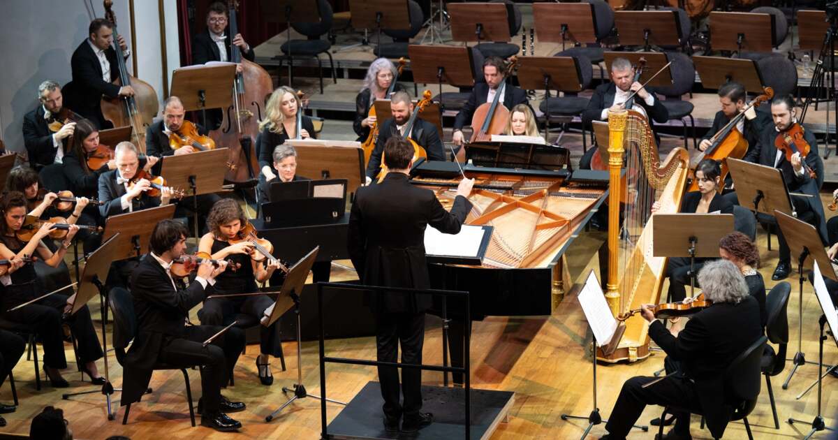 Lucrări de Prokofiev, Strauss şi Stravinsky sub bagheta dirijorului ...