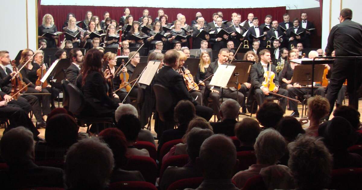 Opereta maghiară în concert la Filarmonica de Stat Oradea: „Silvia” de ...