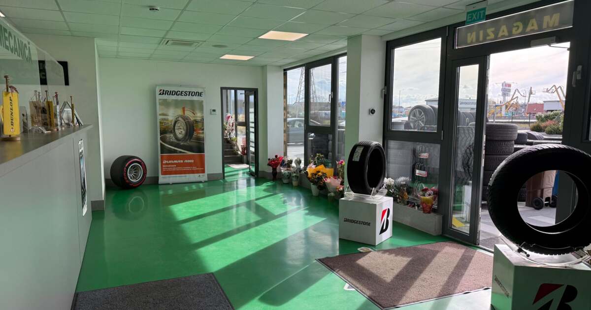 Foto: 15 ani cu La Nicu Cauciuc, probabil cel mai mare hotel de ...