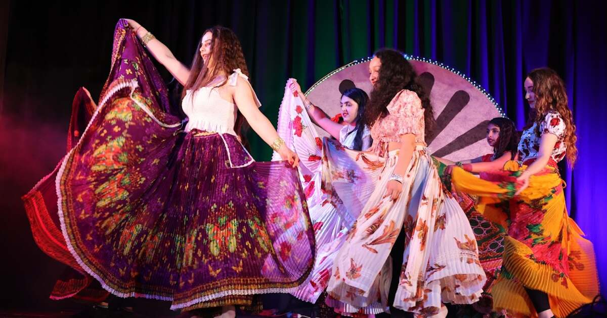 Peste 300 de elevi vor celebra cultura rromă la concursul „Rromii au ...