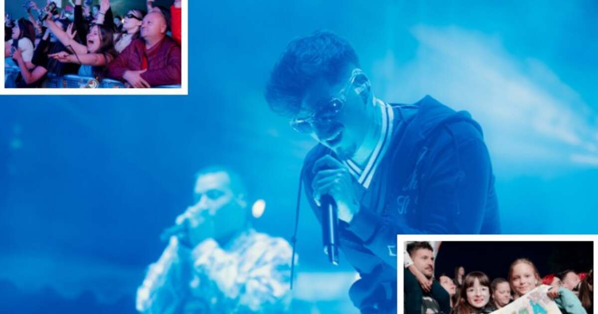 Show incendiar în Cetatea Oradea! Mii de orădeni s-au strâns la ...
