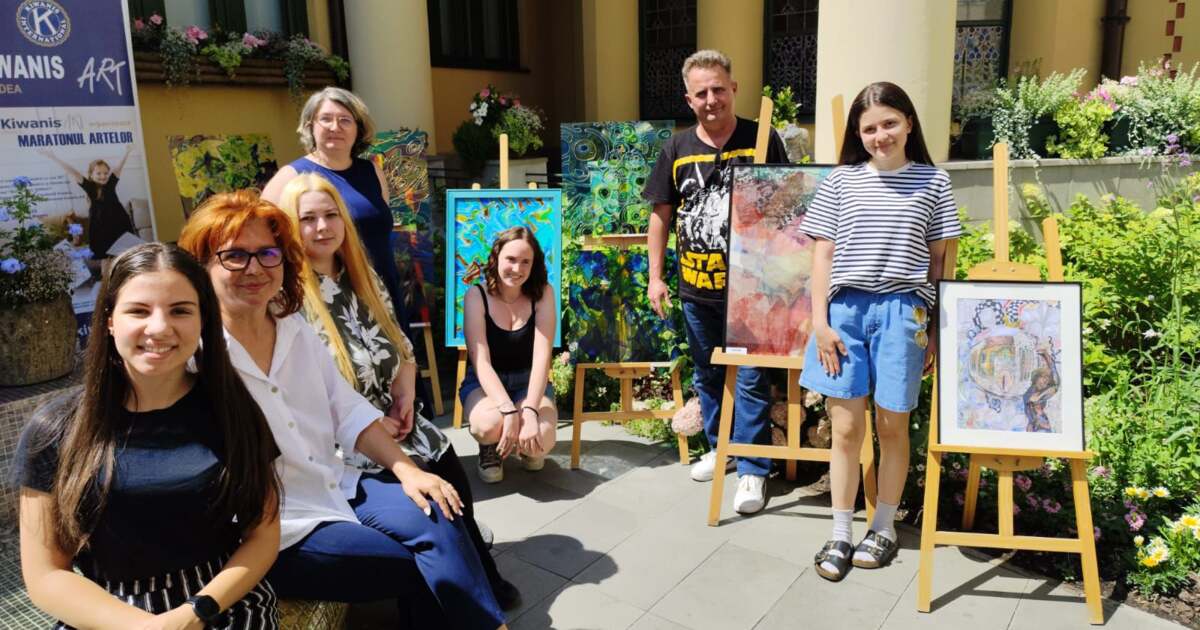 Talent, culoare și muzică la „Maratonul Artelor” găzduit de Casa Darvas ...