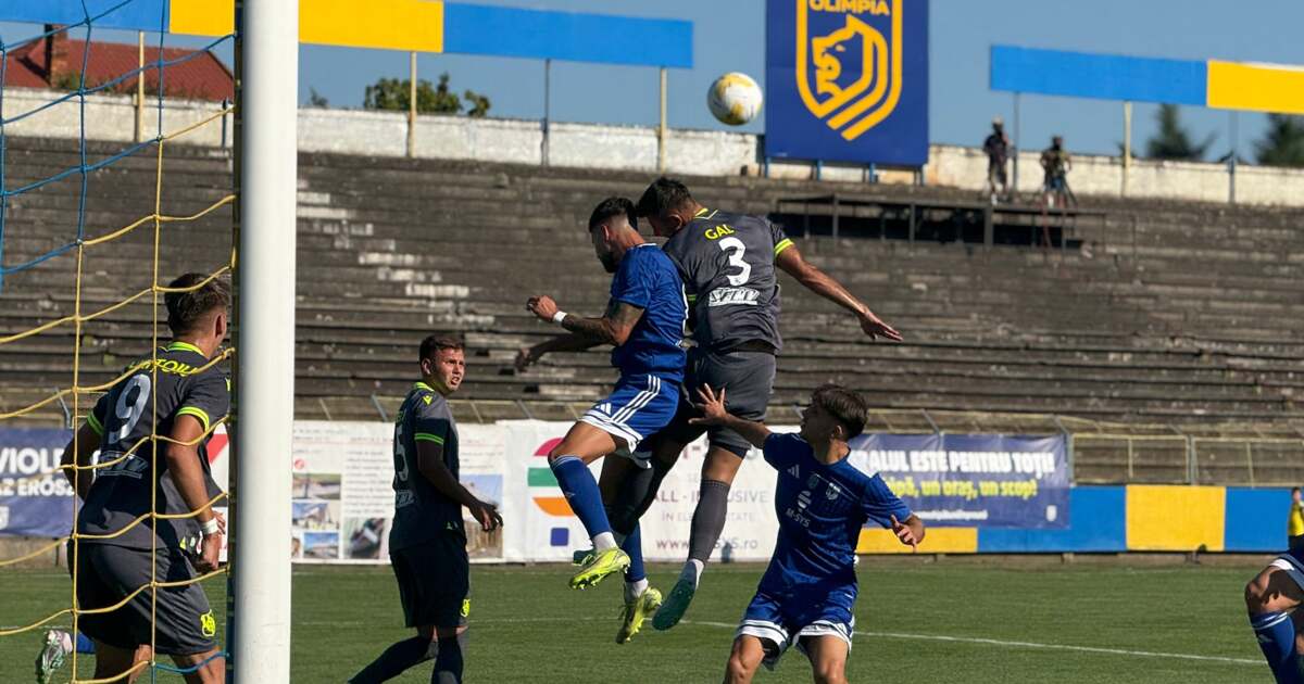 FC Bihor a făcut spectacol la Satu Mare. Echipa orădeană are două ...