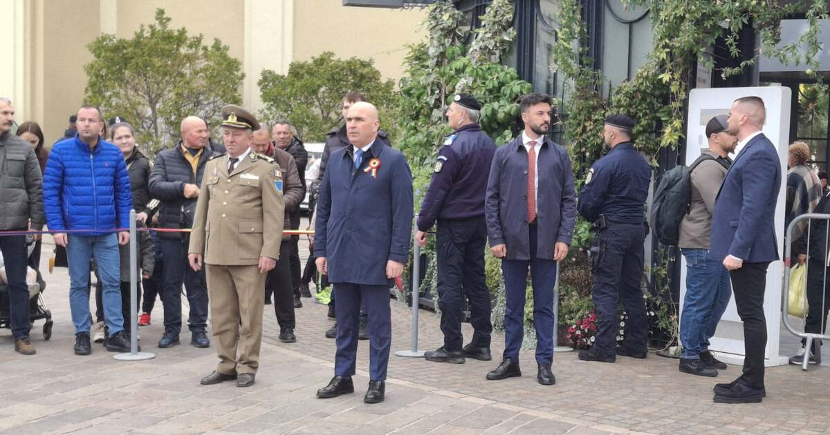 foto: Ilie Bolojan, în Oradea, 12.10.2025 - BIHON