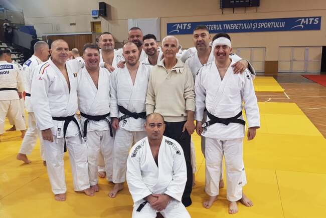 Judoka orădeni au dominat Campionatul Național de Judo pentru veterani ...