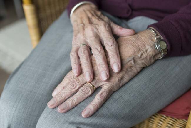 Noi reguli privind contribuția la sănătate pentru pensionarii români ...